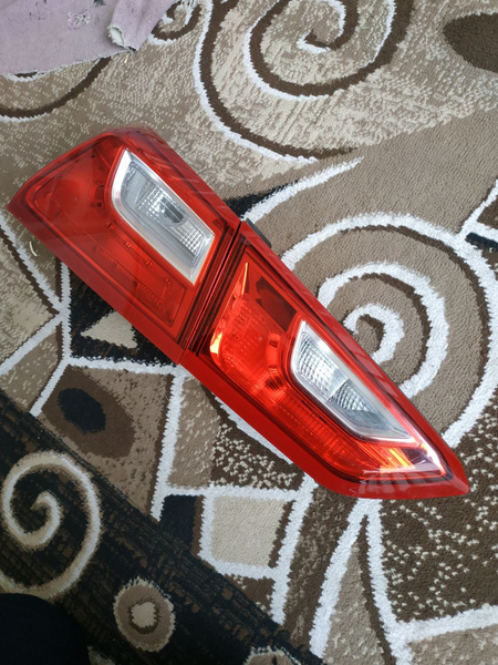 Malibu fara sotiladi