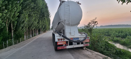 Sementavoz yarim tirkama
