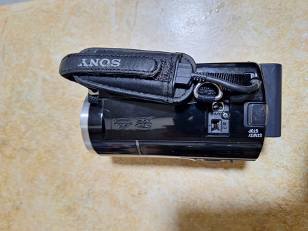 Цифровая Видео камера HANDYCAM SONY HDRPJ260