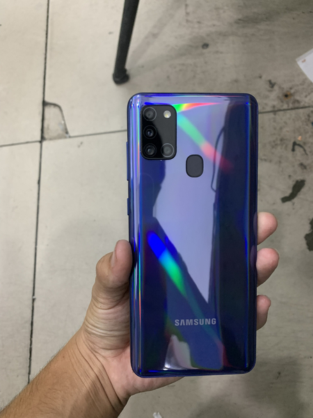 Samsung a21 s sotiladi aybi yoq telga 1 oy gatantiya narhi 600ming som