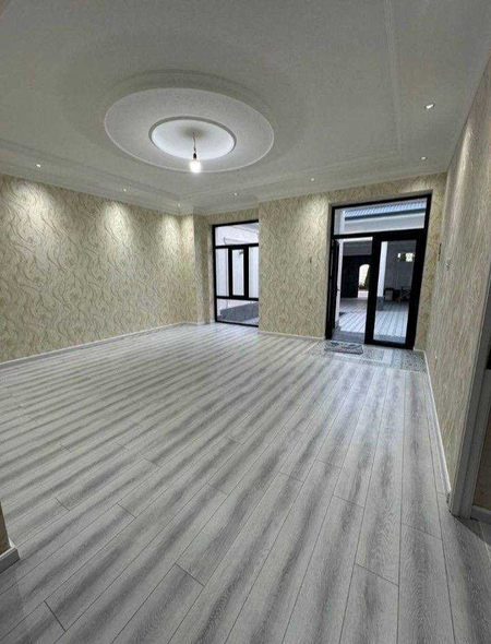 Продается Евро дом Шокир Арик Махалля  250м2