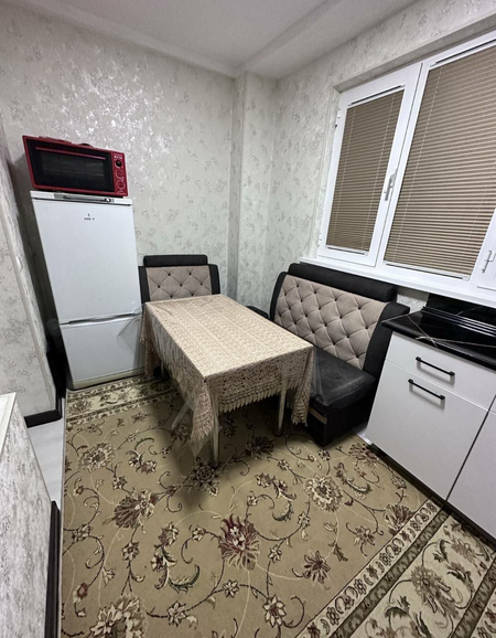 Чиланзар 4 квартал 3в4/1/4 кирпич ор.р метро Мирзо Улугбек