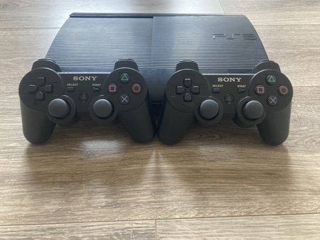Ps 3 super slim 500 gb