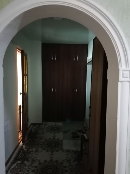 3 хонали шароитлари яхши