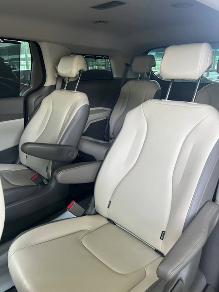 Заказ минивэнТуры Трансфер Горы Чимган Амирсай - KIA Carnival