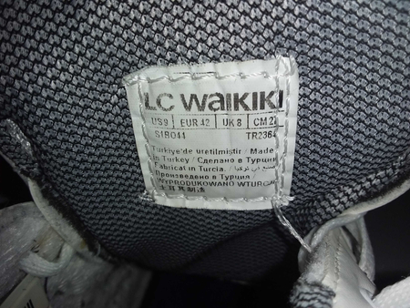 Кроссовки фирмы LC WAIKIKI INVISIBLE Размер: 42 Производство Турция