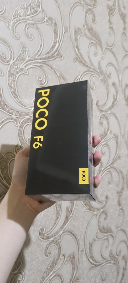 Poco f6 12/512 gb qora