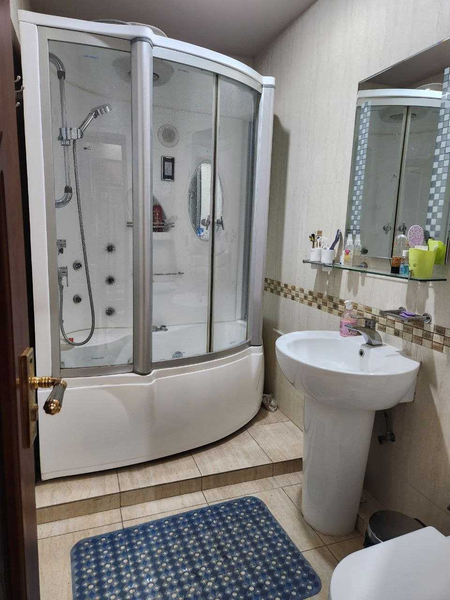 Квартира 1/5/9 Дархан, площадь 52м2, ор-р метро Хамида Алимджана