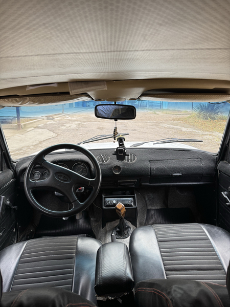 Vaz 2104 sotilad