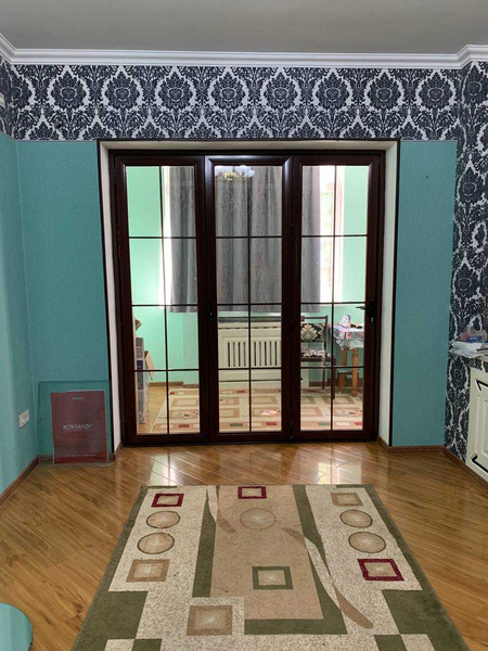 Юнусабад - 15, 5/2/5 с ремонтом 95 м², ор-р метро Туркистон=