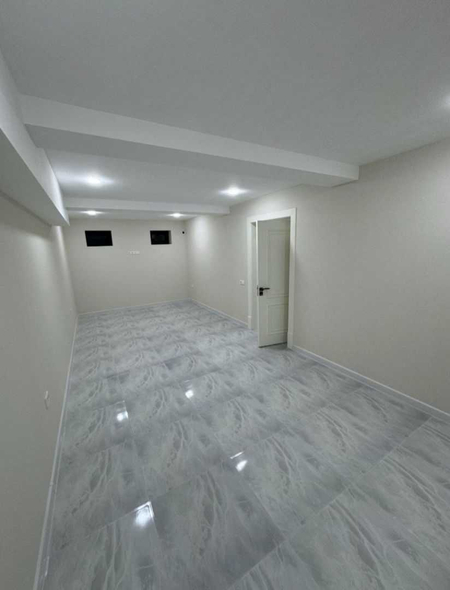 Сдается Офисное помещение 195 м² на Яккасарайском районе (J2667)