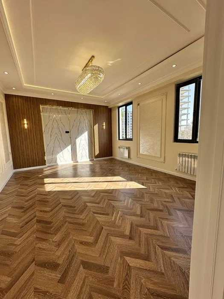 2 комнатная в новостройке в центре, 50м2 новый ремонт СРОЧНО!