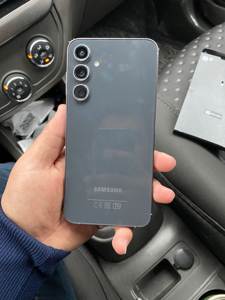 Samsung Galaxy S23 FE New 2024