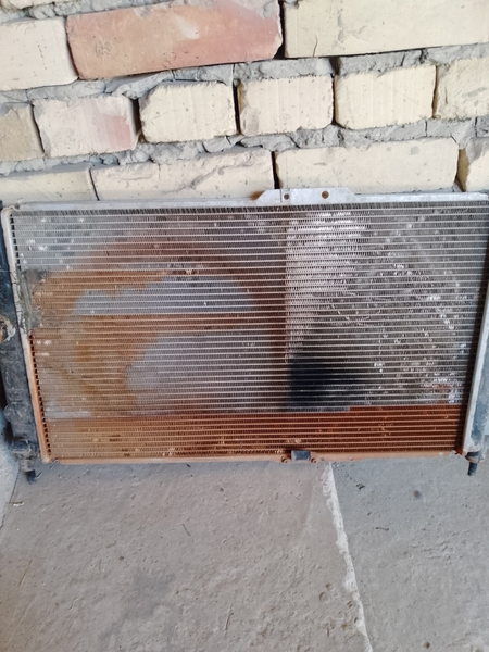 NEXIA 2 radiator ta'mirtalab sotiladi