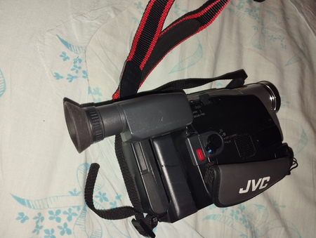 Kamera JVC yangi