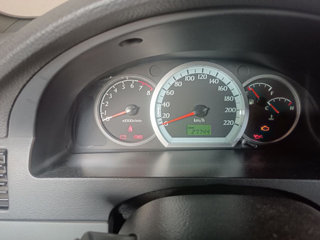 Lasetti 1.8 oq kraska toza moshina tiniq holatda