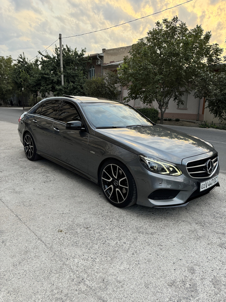 Mercedec W212 E200 Restyling Zavot 2015 йил