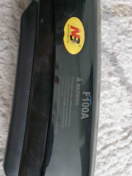 Кронштейн для монитора North Bayou F100A