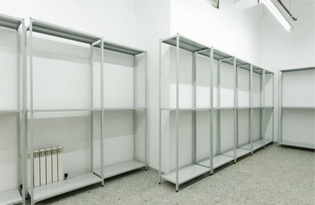 Продажа архивных стеллажей с металлическими полками для хранения