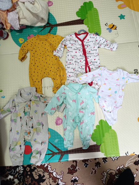Продам детские вещи от 0 до 7 месяцев.