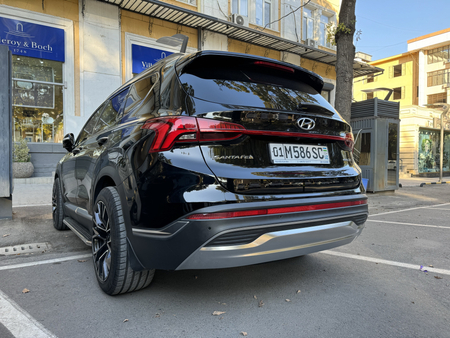 Hyundai Santafe. Ideal holatda. 2021-yil 90 ming probeg. Polniy ful.