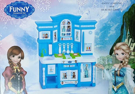 Продам отличный оригинальный набор кухни и куклы Эльза