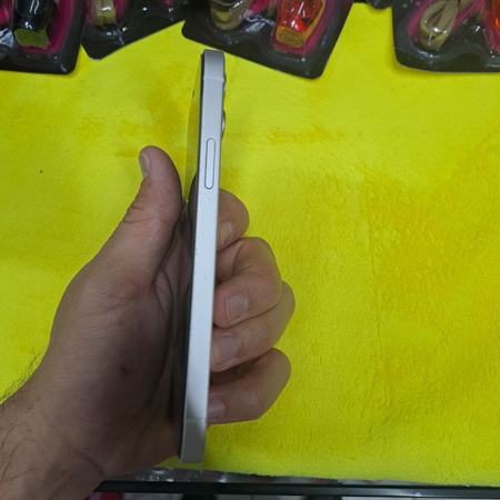 Iphone 12 яхши холатта