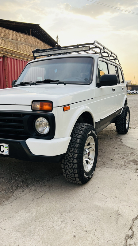 Niva urban 4x4 2020 йил сотилади