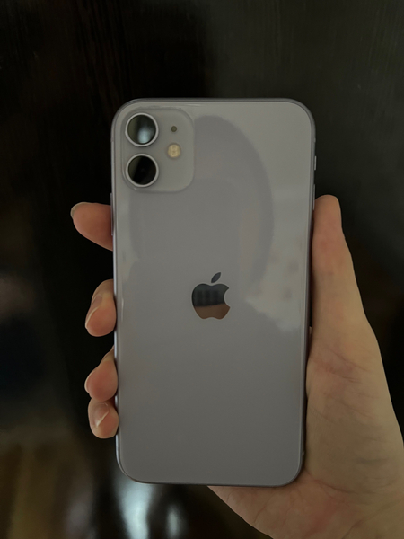 Iphone 11 сатылади
