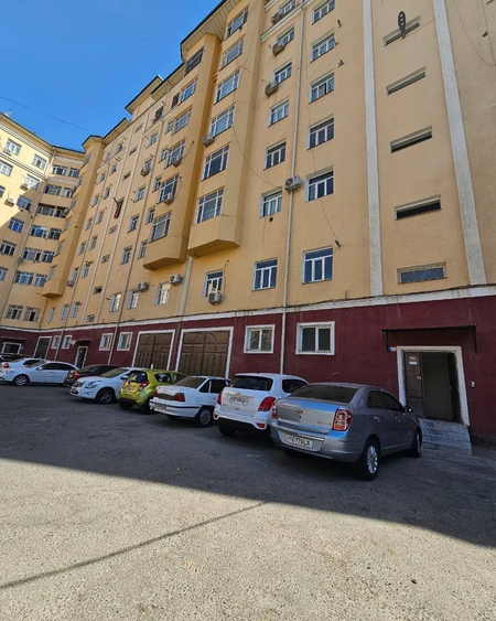 Срочно! Продается 3х коробка 102 кв на 5/8 этаже вдоль дороги Вокзал.