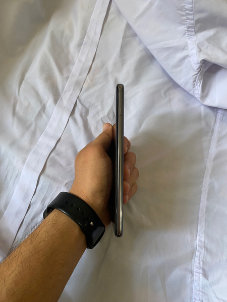 Samsung S10 Plus Qora