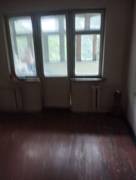 Срочно продается квартира челанзар 24кв