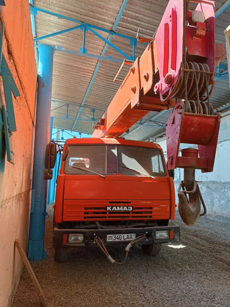 Камаз с автокраном