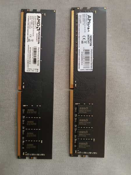 Kuchli Aperatifka Amd Radeon DDR 4 ga 4 dan 2 ta 8 gb orginal