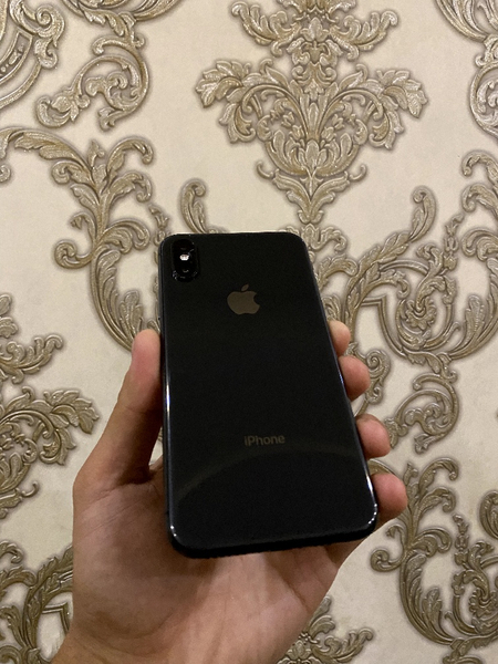Продаётся iPhone Xs
