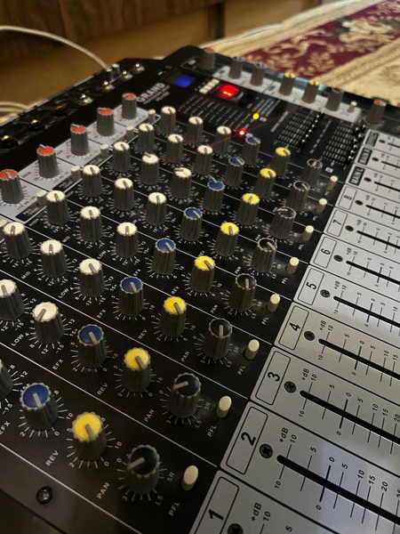 Микшер GRAND professional mixer p8 USB | Срочно