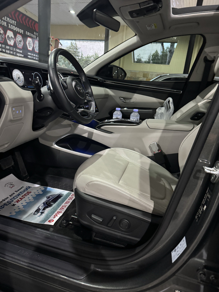 Tucson 2.5 lirt kraska toza 360 kamera oq salon 27000km starlaen pulut