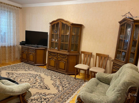 Аренда 3 комнатной квартиры на ул.Нукусская,Бывш Бутик Гламур