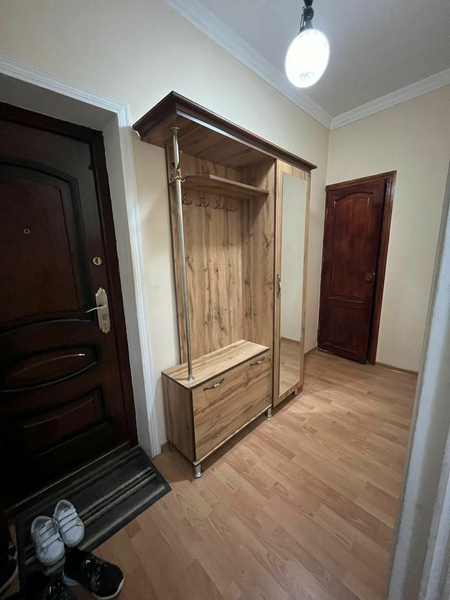 Аренда 2 комнатной, Госпитальный, улица Нукусская,маркет Макро