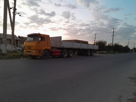 Evro kamaz sotiladi
