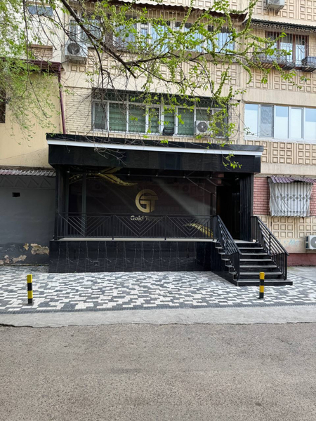 Продается/ Коммерция/ Бадамзар/ 95м2/ 1 линия/ Срочно Торг