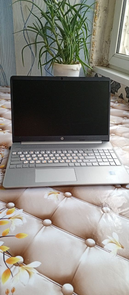 “HP Laptop” notebook sotiladi!!