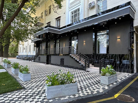 Продам евро офис в центре ташкента на Ц1 200м2 по кадастру с арендатор