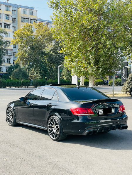 Mercedes Benz W212 E550 Brabus