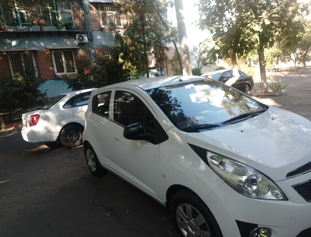 Срочно продаётся Chevrolet Spark 1.25