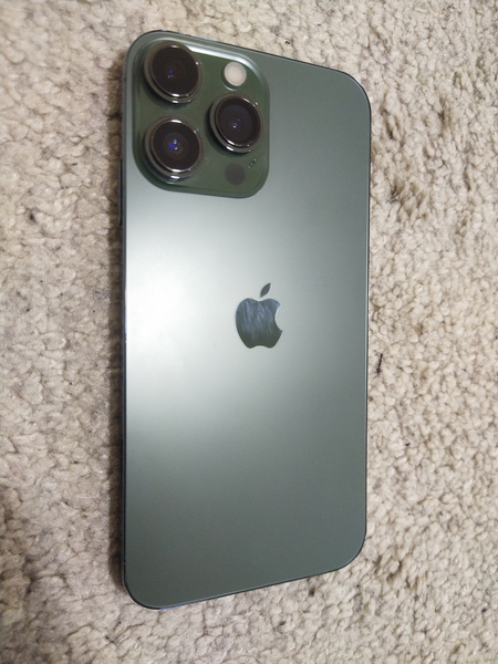 IPhone XR. 128.Gb. 13.Pro Korpusida Ideal.