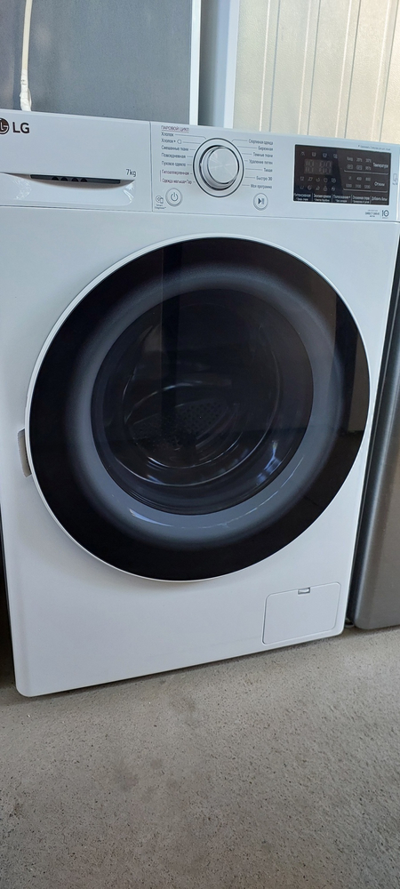 Стиральная машина LG 7kg INVERTER