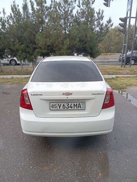 Chevrolet Gentro