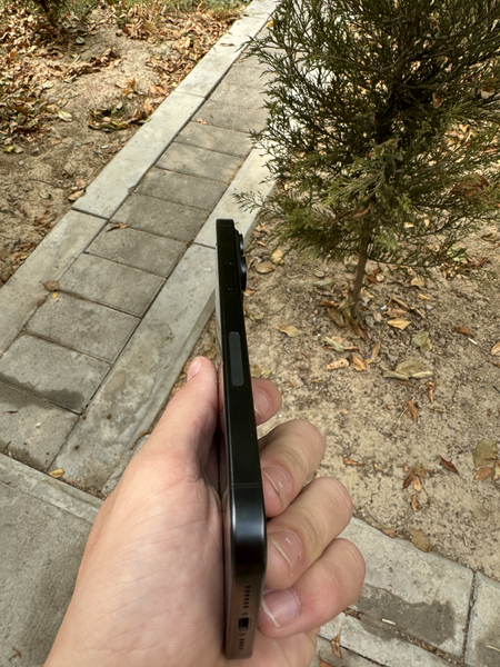 Iphone 15 pro max  esim icloud на запчасти