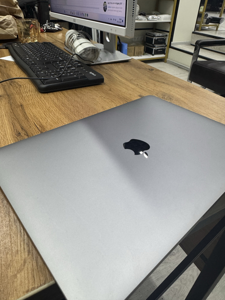 Macbook pro M1 13 inch